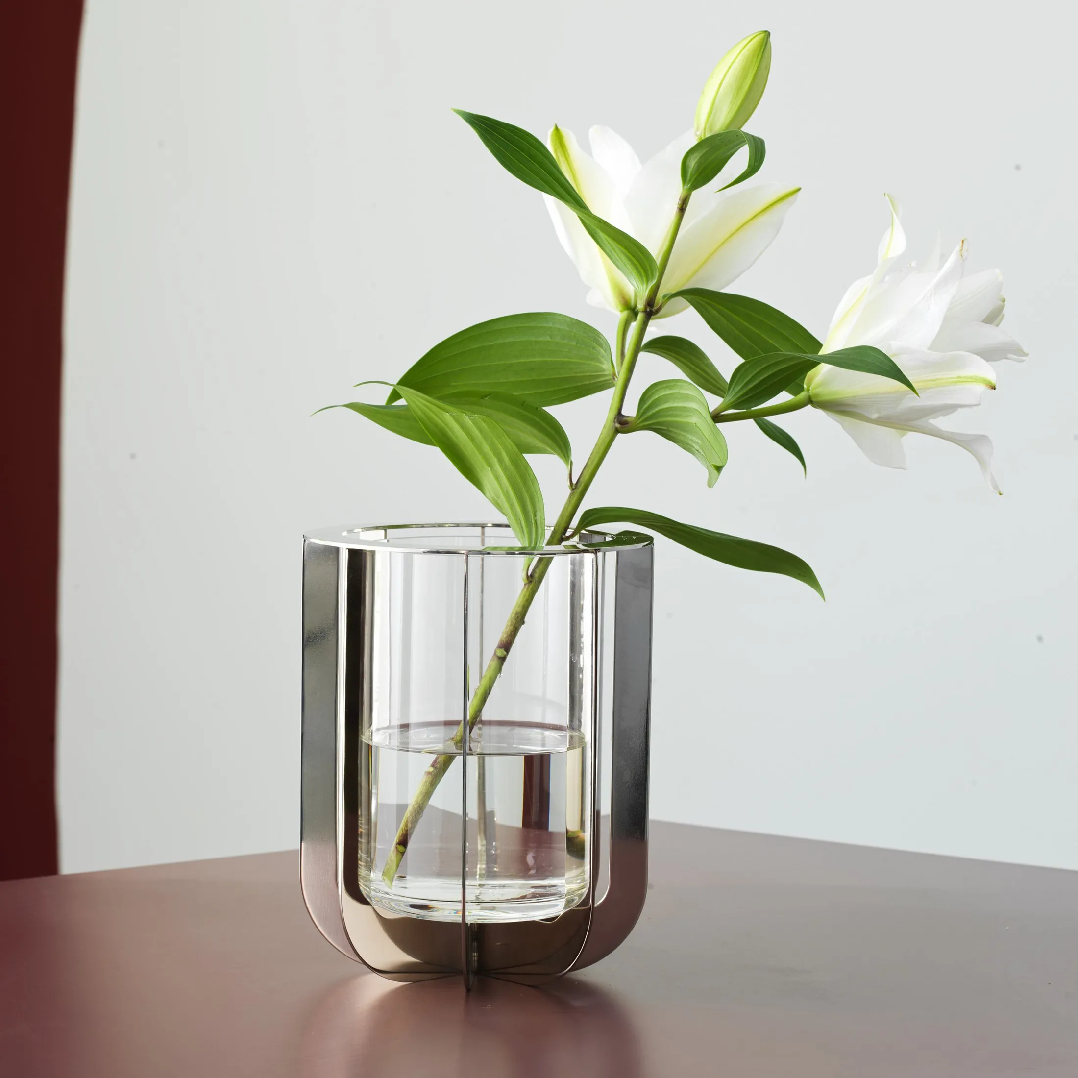 Jazz Vase - A Sculptural Flower Holder design by Anki Gneib – Klong ...
