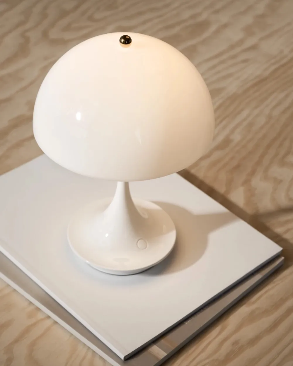 Panthella 160 Portable Anniversary Edition by Verner Panton – Louis ...